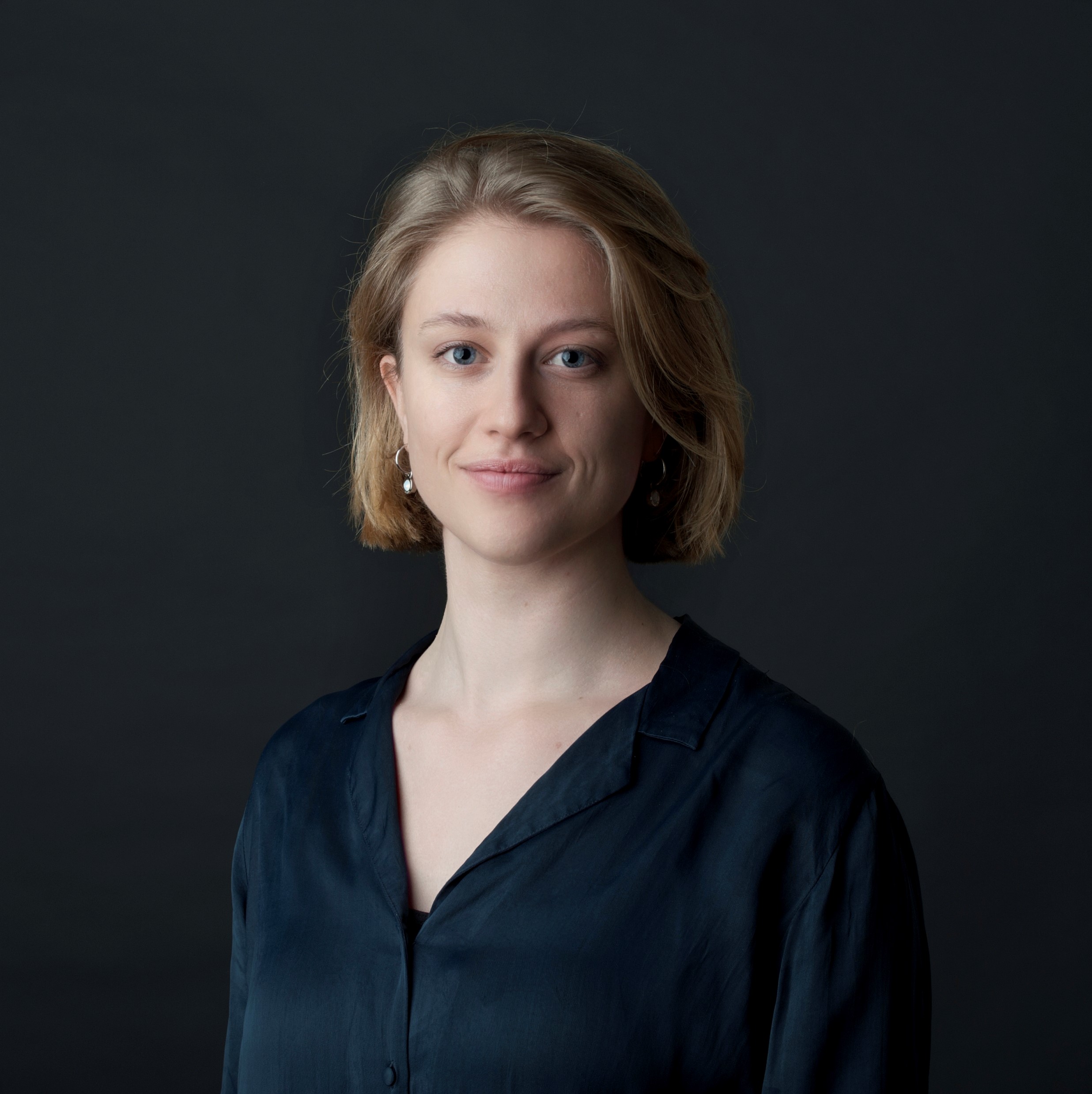 Eva van Drie - Simon & Schuster Submission Selector