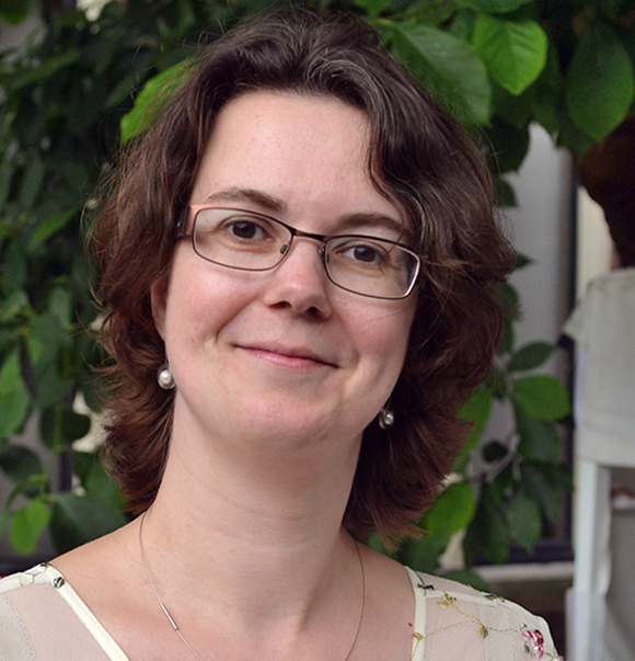 Sabrina Verbeek - Simon & Schuster Submission Selector